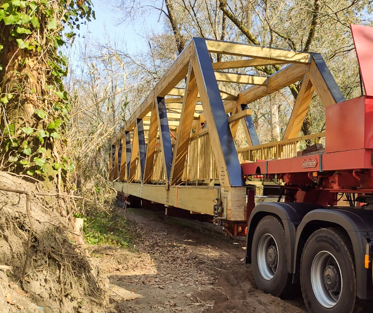 La próxima semana se instalará el puente peatonal sobre el río Louro en ...